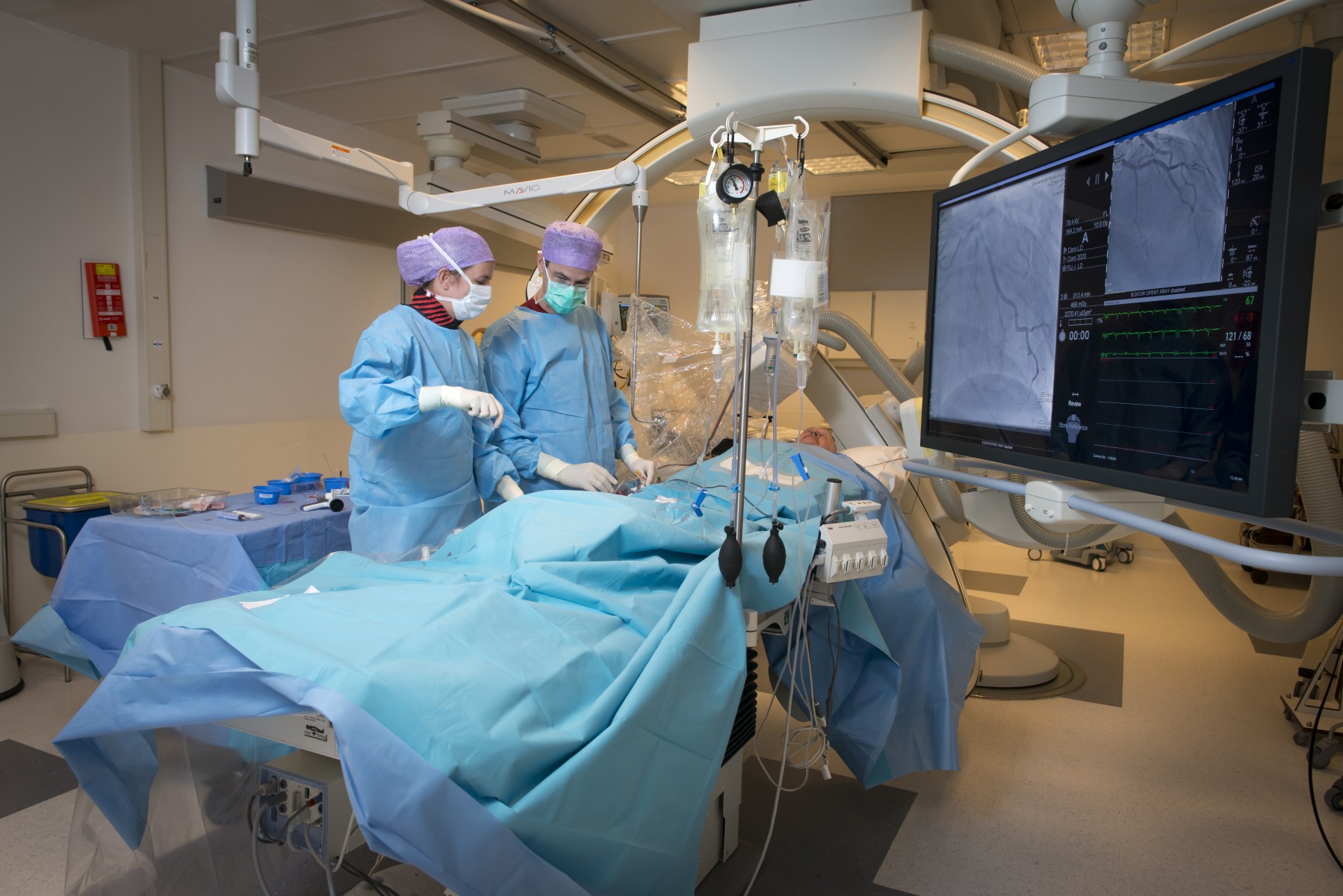 Onnodige hartkatheterisatie kan worden voorkomen door MRI- of CT-scan ...